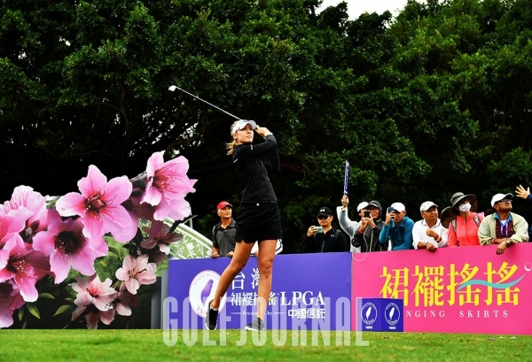 #뉴스 타이완 스윙잉 스커츠 LPGA 1R 허미정, 넬리 코다 공동 선두